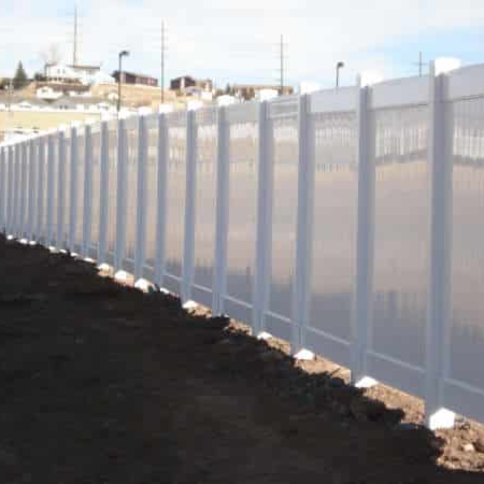 Outback Fencing Decorating Your Vinyl Fence for the Holidays